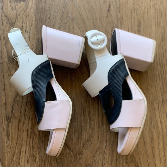 gorman | Shoes | Gorman Lilac Navy White Chubby Heel Sandals Size 7 ...